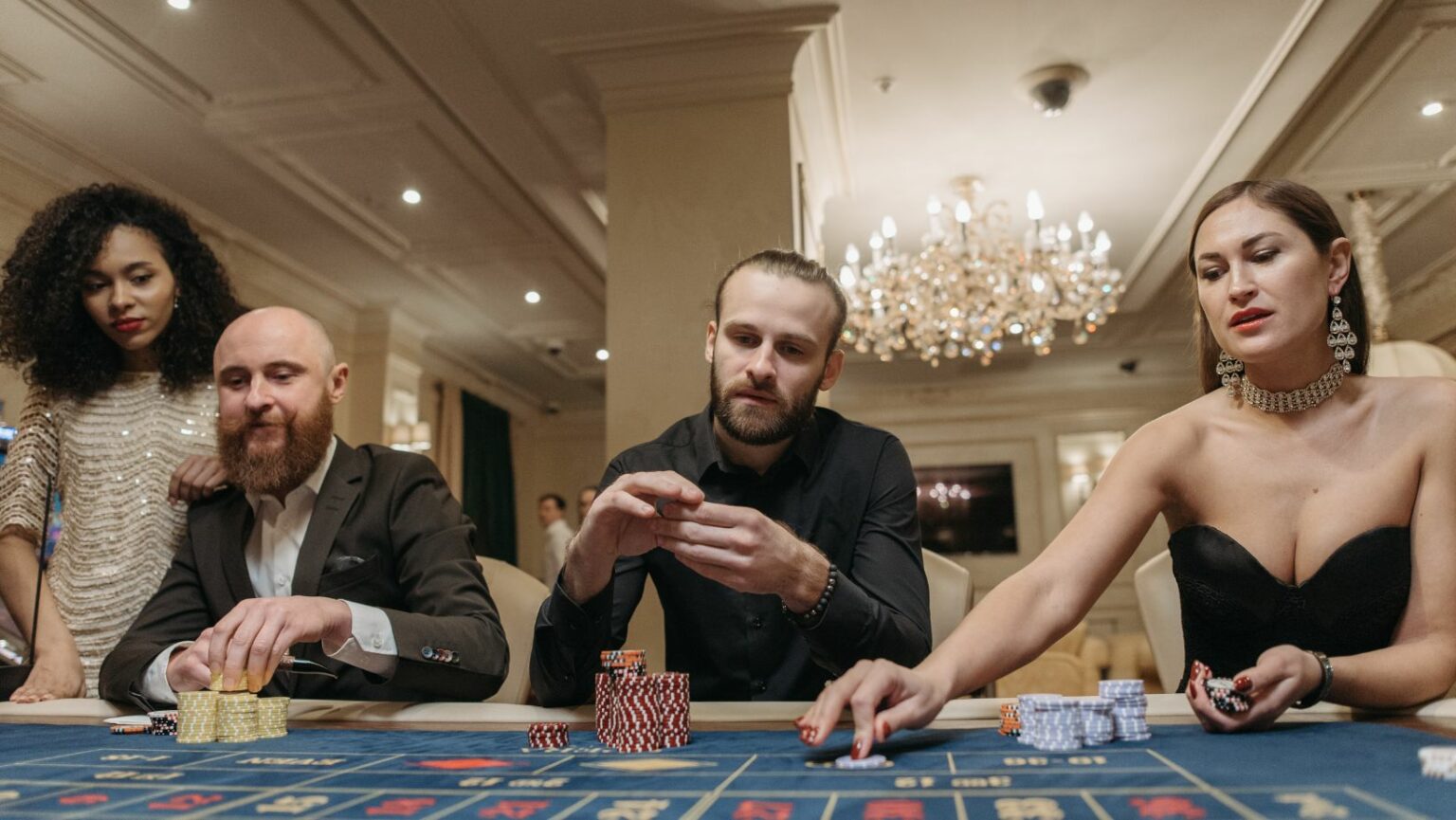 What Percentage of Gamblers Actually Win? - Helephantbet